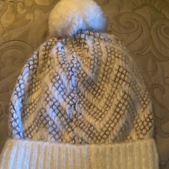 Cejon | Accessories | Cejon White And Grey Pom Pom Hat | Poshmark
